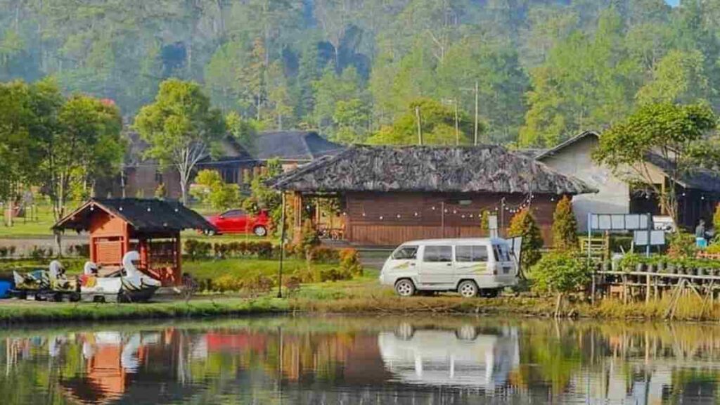 eMTe Highland Resort, Rekomendasi Tempat Team Building dan Camping!